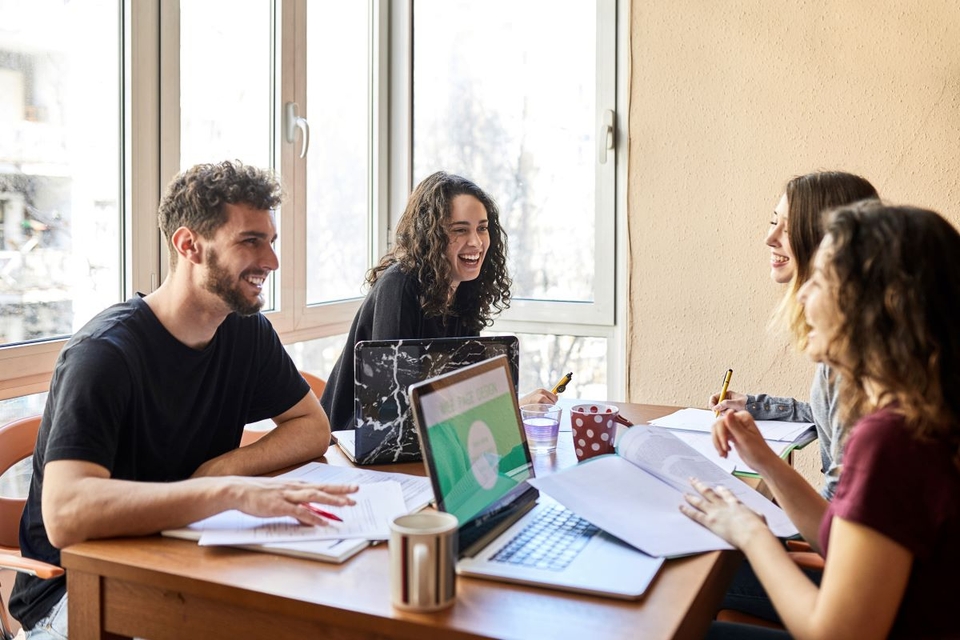 Seven study tips for focus and productivity | Study Australia